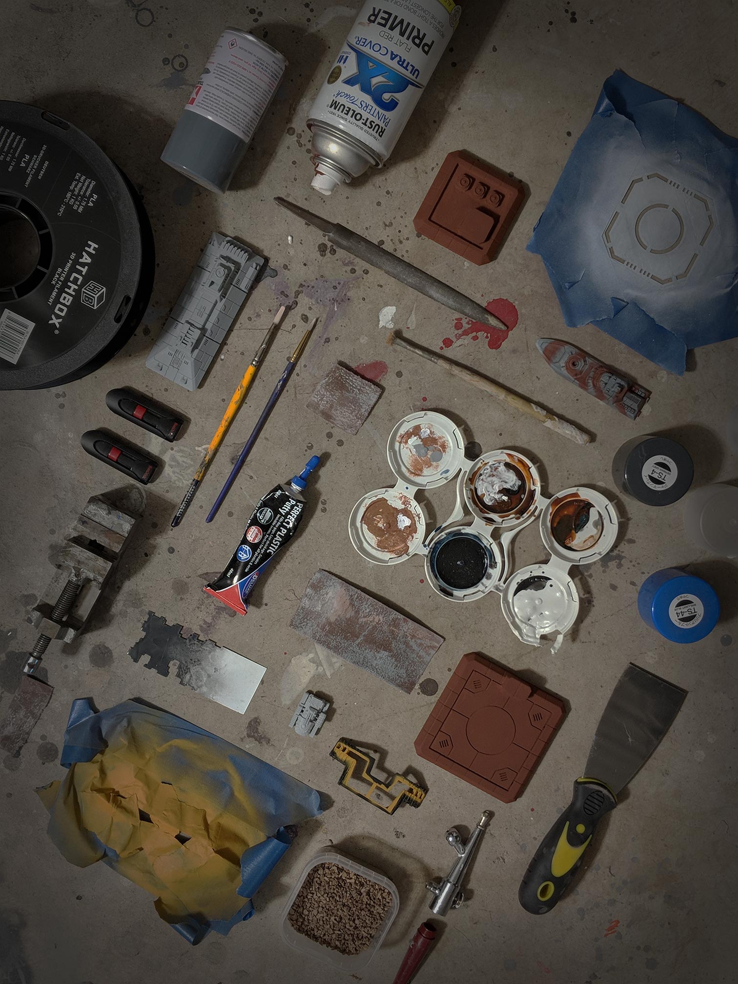 About - Hardware Studios